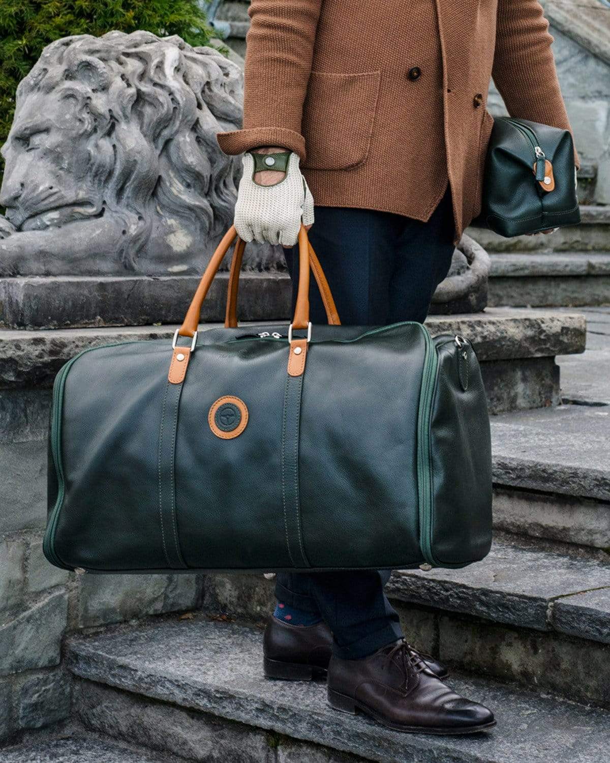 GLOBETROTTER - Full-grain Leather Weekender Garment Bag - British Gree ...