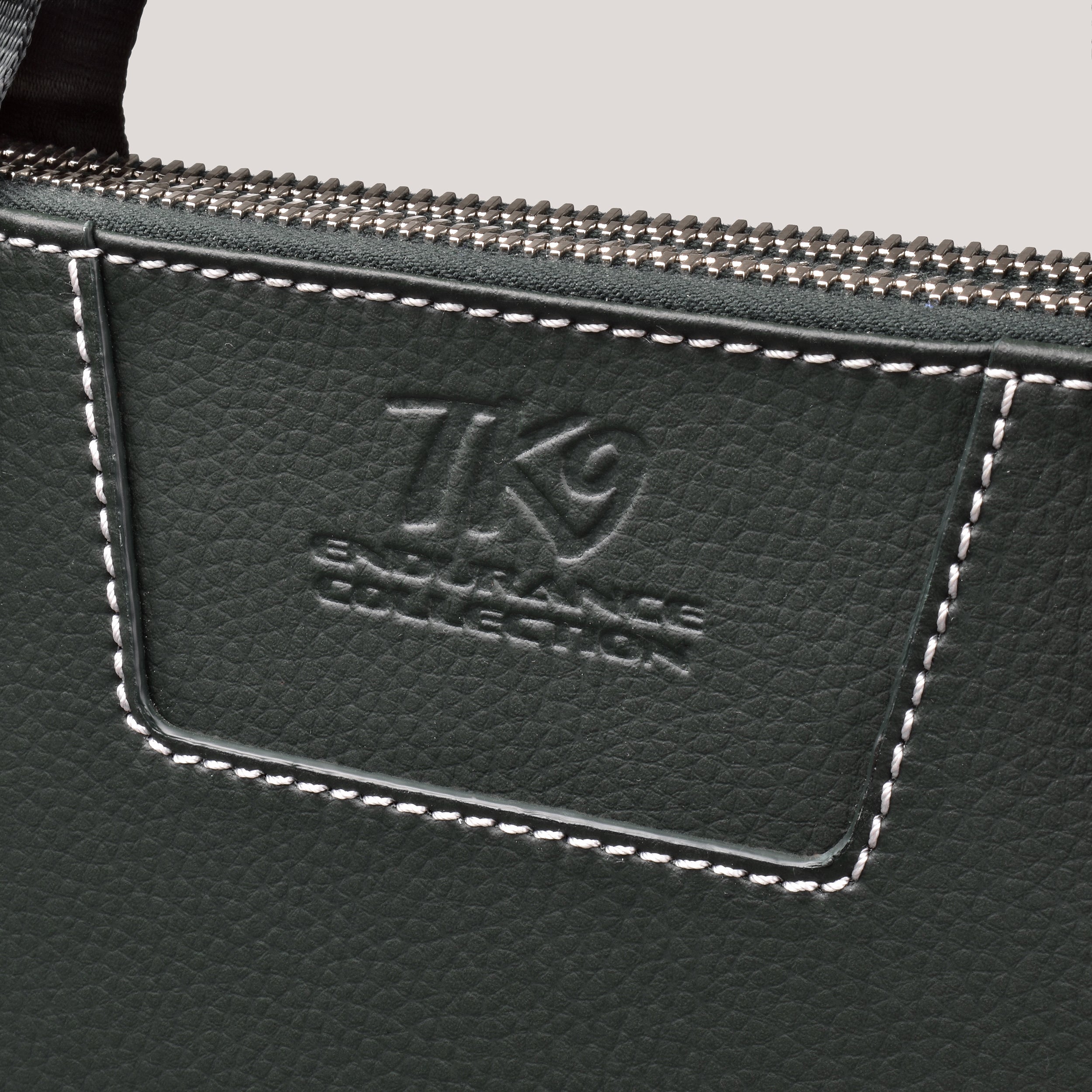 Tom Kristensen – TK9 Motorsport Twin Tech Case – CD Shop | Classic Driver