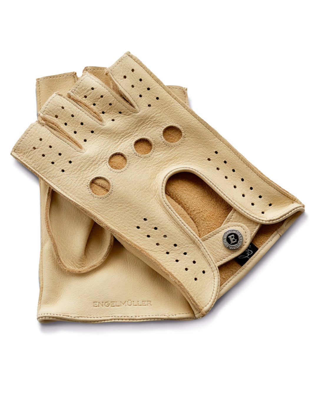 Driving Essentials – CD Shop | Classic Driver