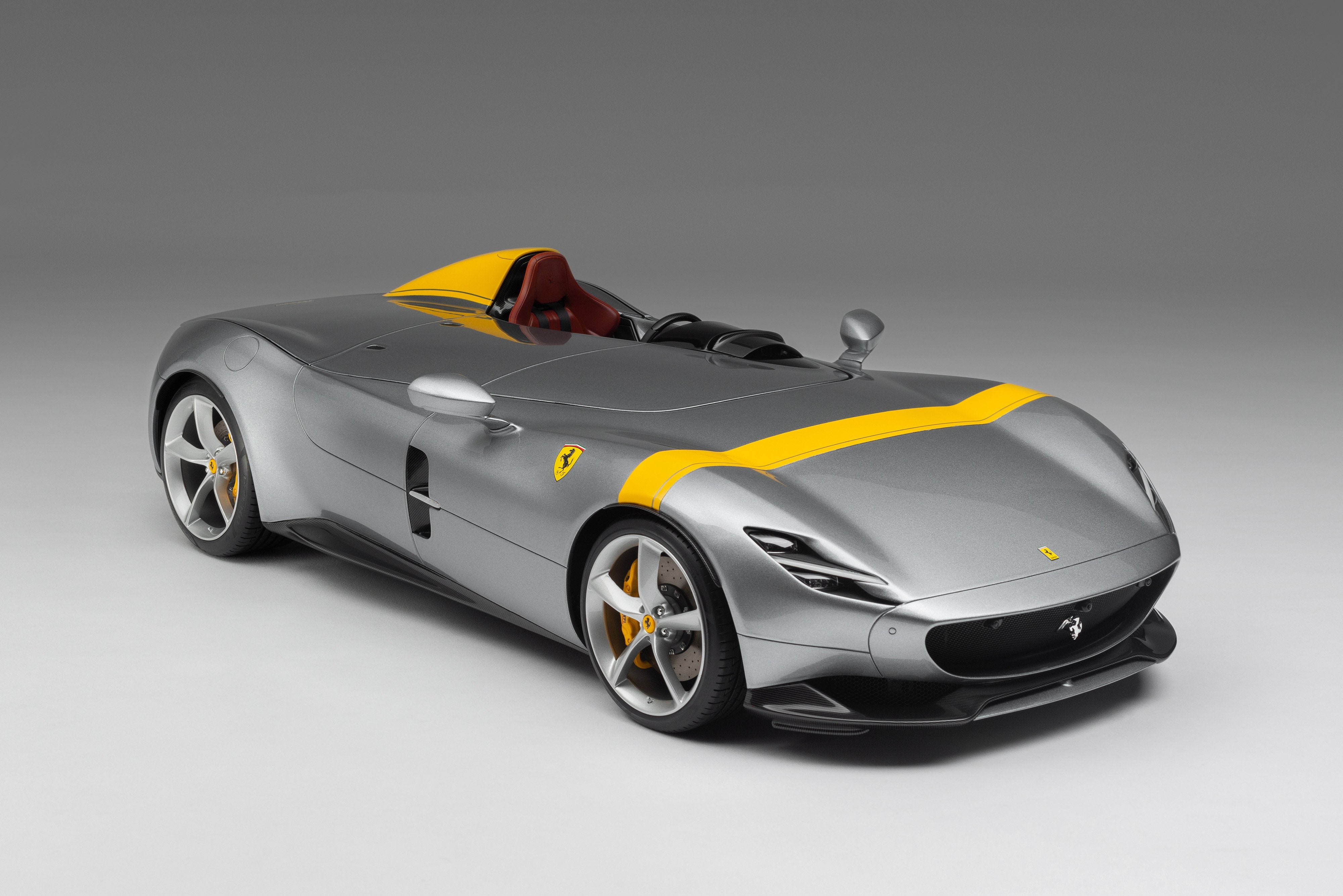 Ferrari Monza SP1 at 1:8 scale – CD Shop | Classic Driver