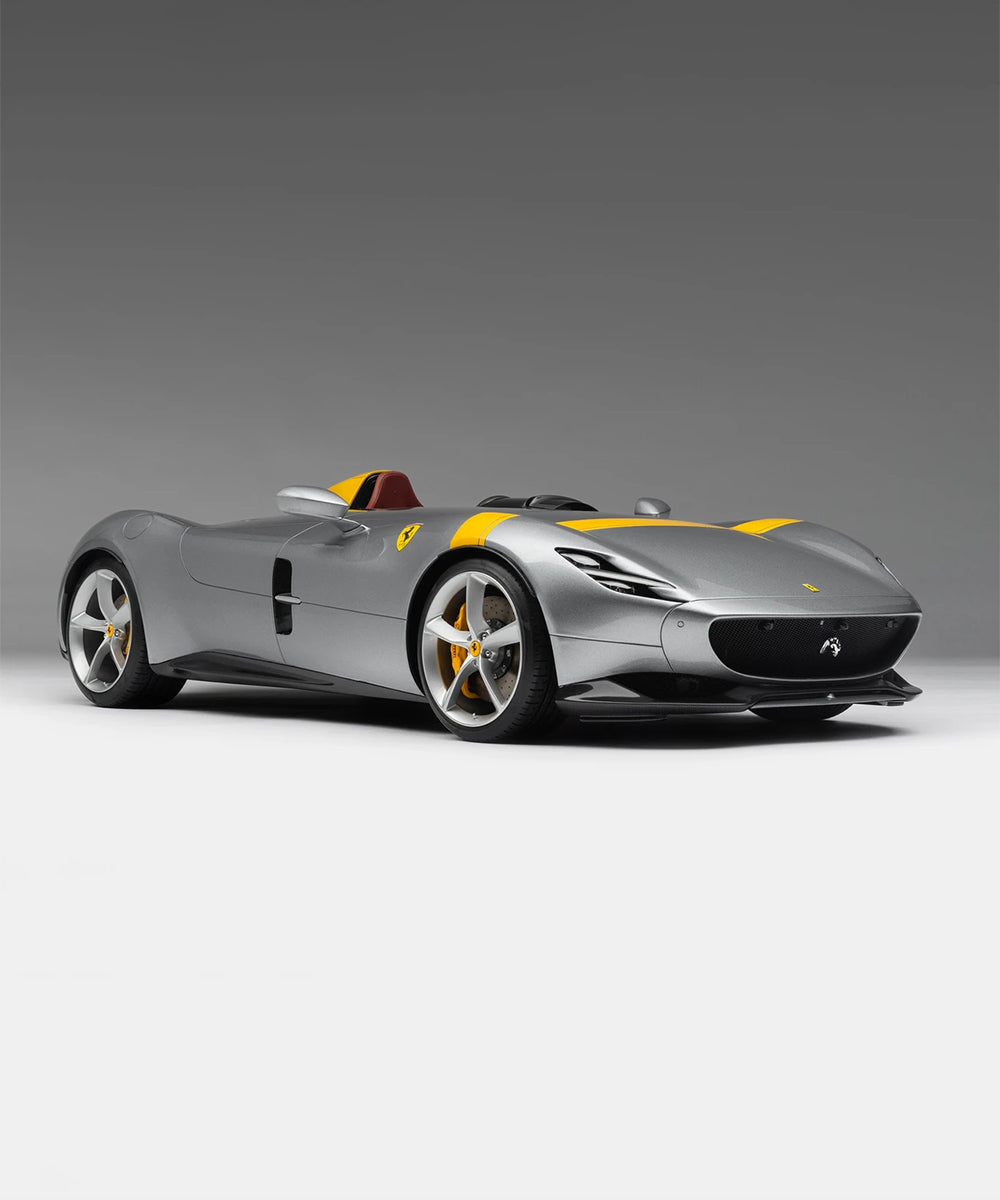 Ferrari Monza SP1 at 1:8 scale – CD Shop | Classic Driver